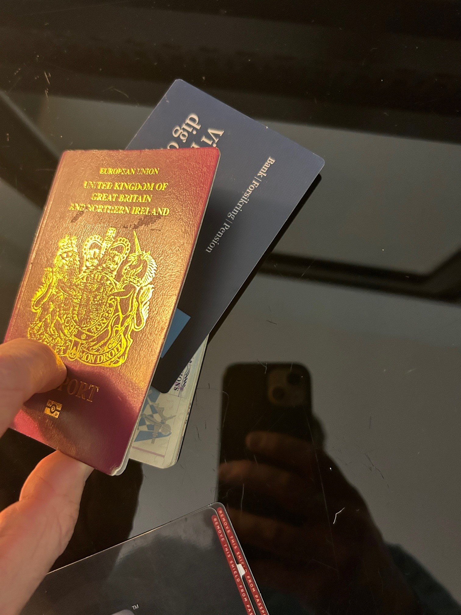 BlockTek E-Passport Shield protected by Patented Shielding Fabric ...